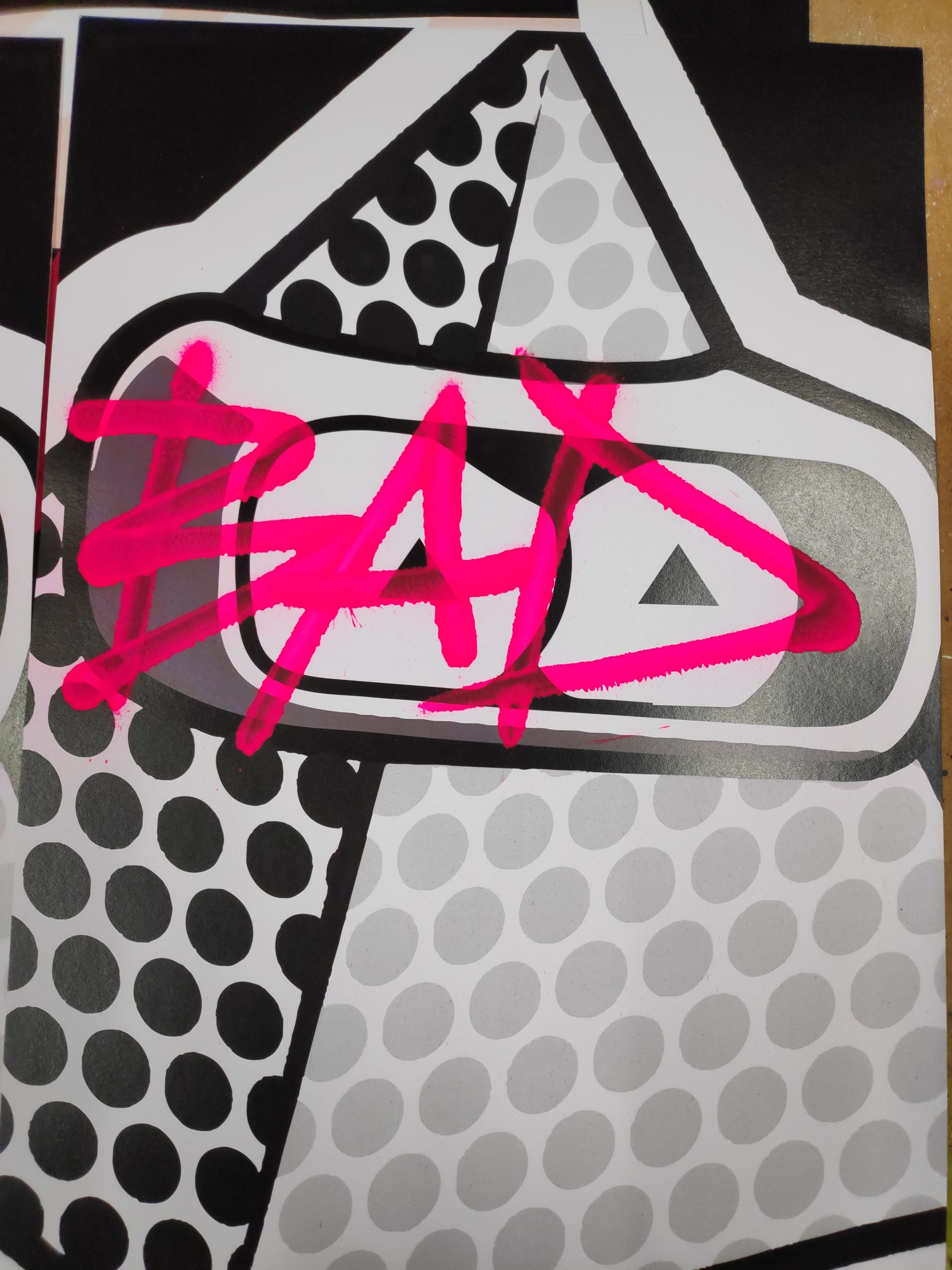 Triangle Boy black and white - SoLiCe CAEN Artiste - Décoration ...